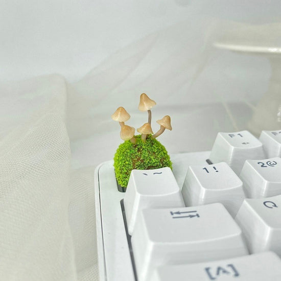 Mushrooms on moss Artisan keycap Handmade Mushrooms Keycaps Set ...